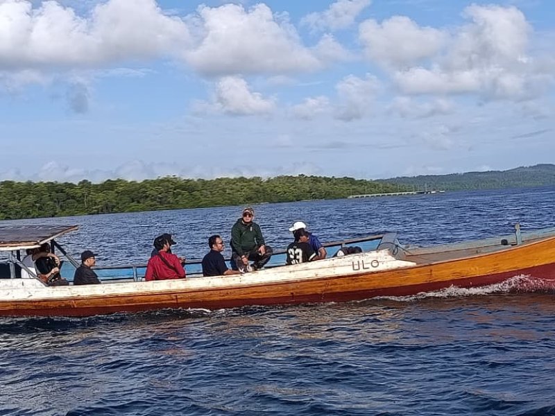 14 Jam Berlayar, PN Soasio Sidang Pemeriksaan Setempat di Tengah Laut ...